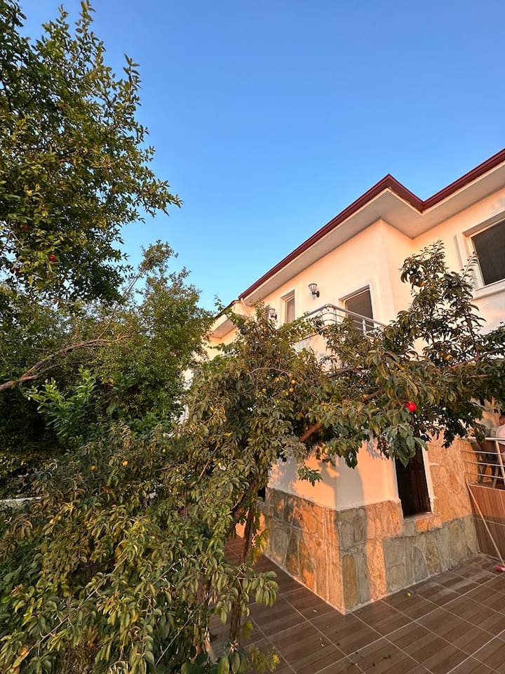 Deniz Manzaralı Müstakil Villa - Güllük