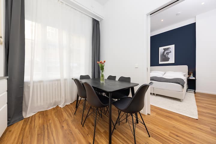 Modernes Apartment Mit Zwei Bädern | Central Nests - Berlin