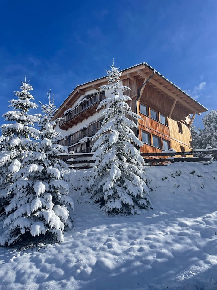 Entire Chalet In Corvara -Ski In/out And Best View - Selva di Cadore