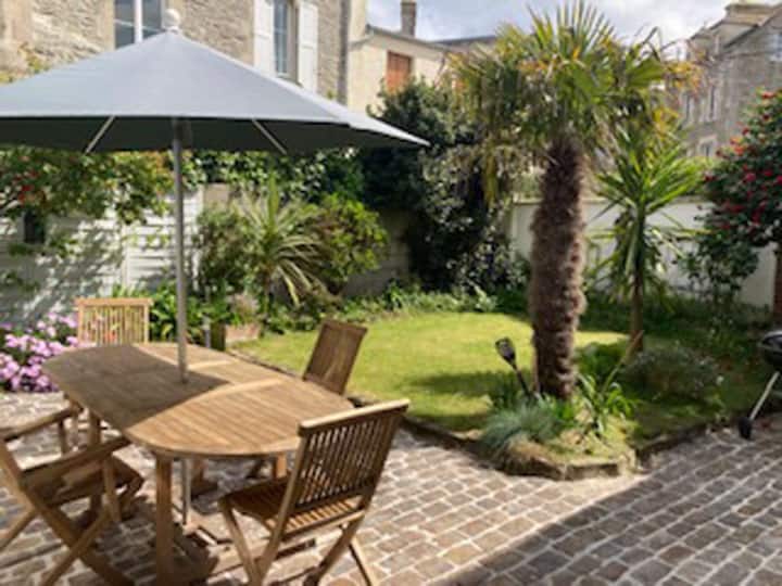 Le Grand Porche - Saint-Vaast-la-Hougue