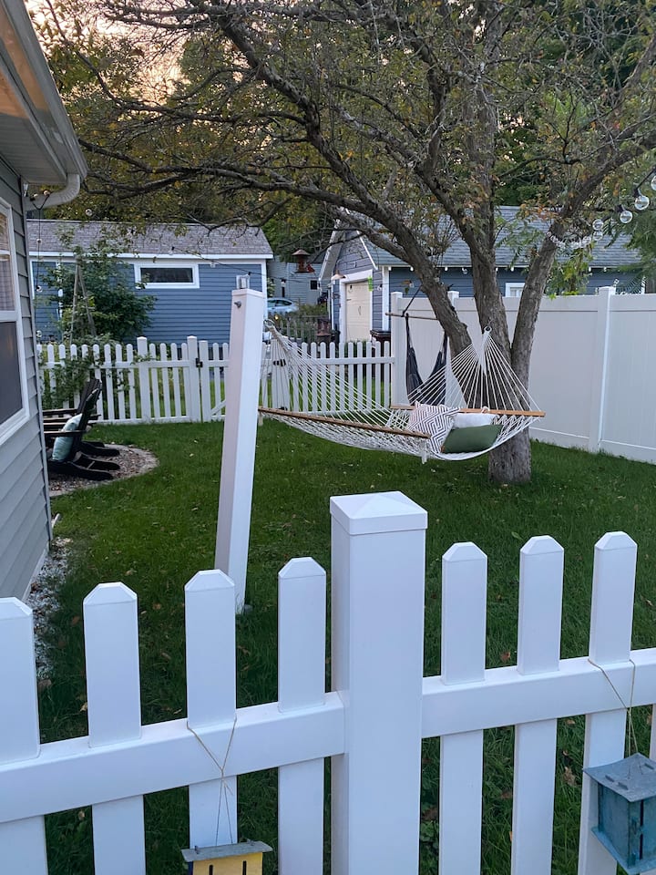 Happy Home In Ballston Spa - Saratoga Springs, NY