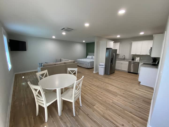 Unit 105 - Pilot Mountain, NC