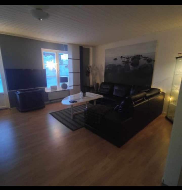 Radhus Med Vip-läge, Rally-vm - Umeå