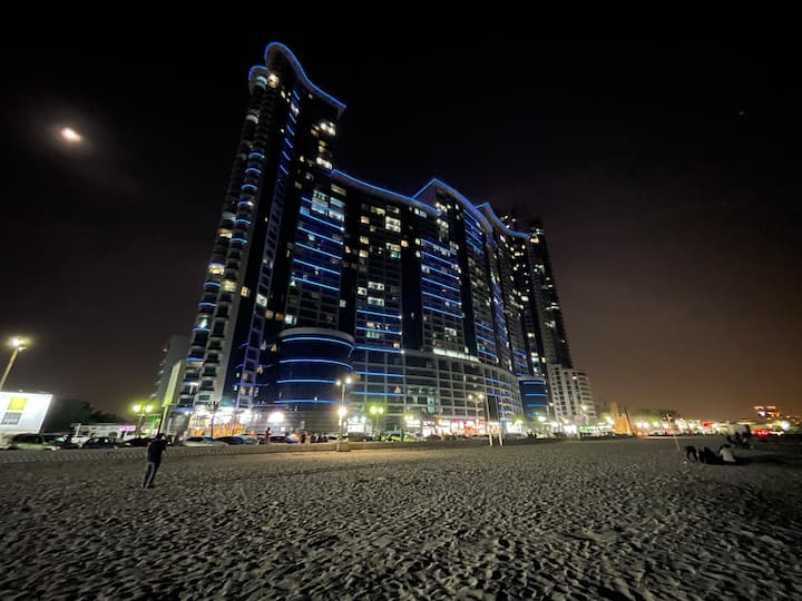 Exclusive 2br With Views From Ajman To Dubai - Sharjah