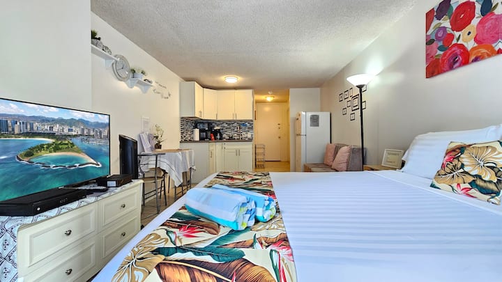 Twp 309 Studio Near Waikiki Beach W/free Parking - Diamond Head Beach Park, HI