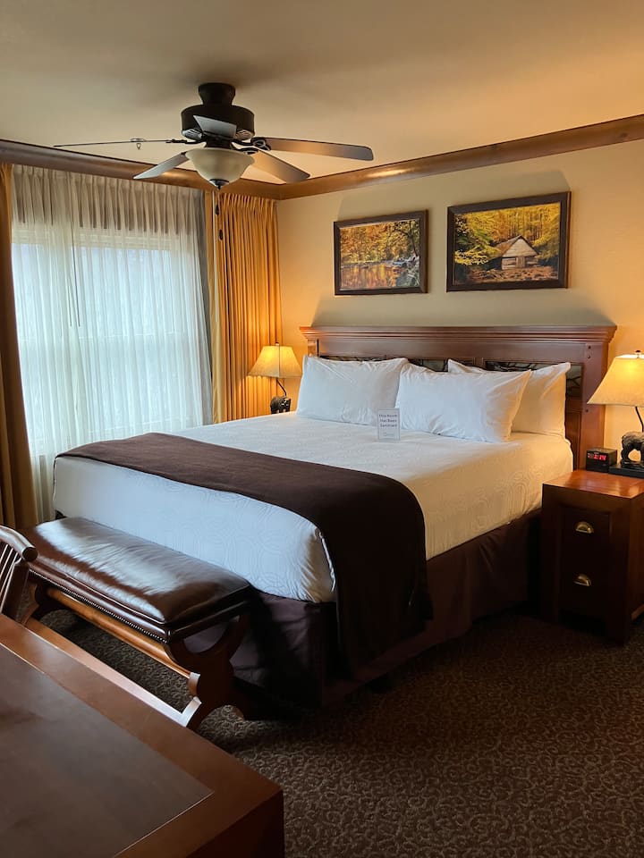 Heaven In The Smokey Mountains - Gatlinburg, TN