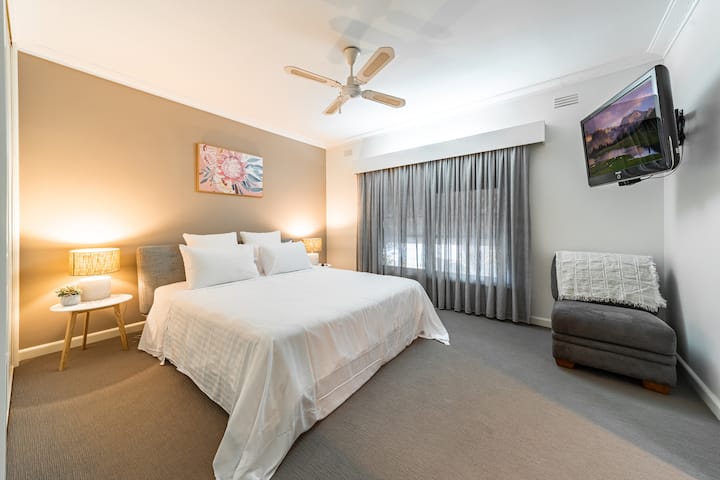 Great For Groups- Sleeps 11- Pet Friendly- Cbd 4km - Bendigo