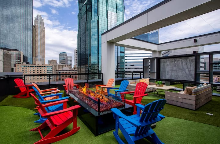 7th Floor 2b2b | Gym | Pool | 1 Mile To Us Bank - Minneapolis, MN
