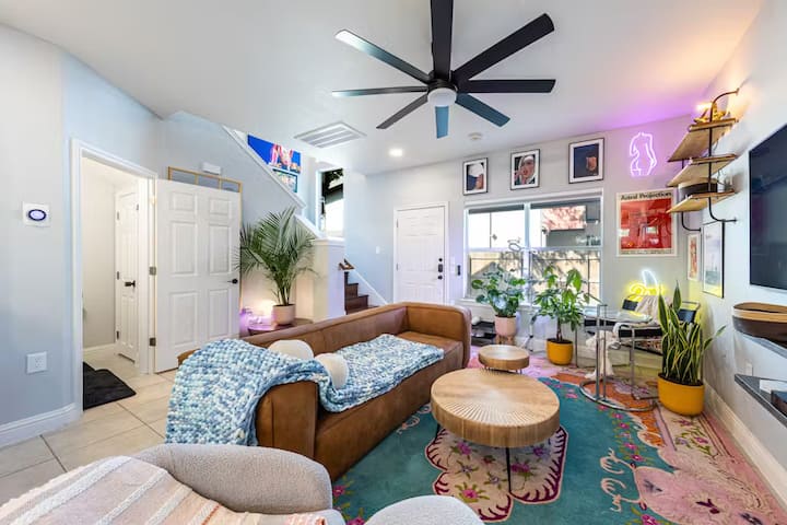 Bohemian Bolthole: Live Like A Native Austinite - Austin