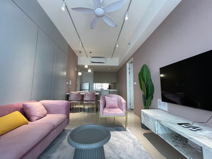 Tropicana218#2bedroom#2toilet#netflix - Penang