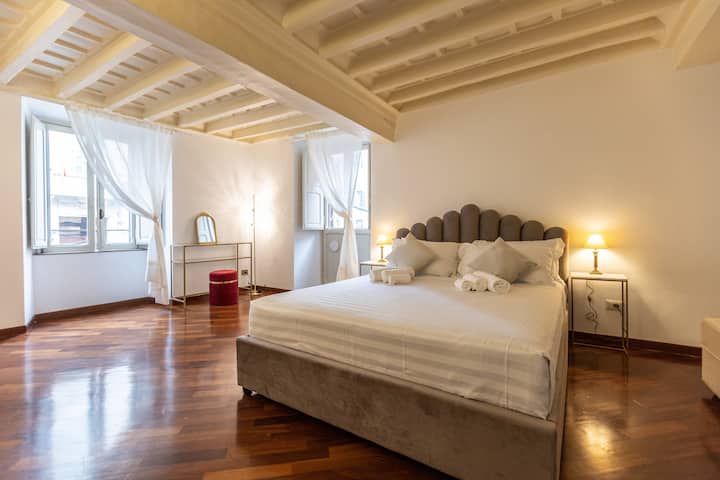 Piazza Navona Classy Large Apartment - Roma