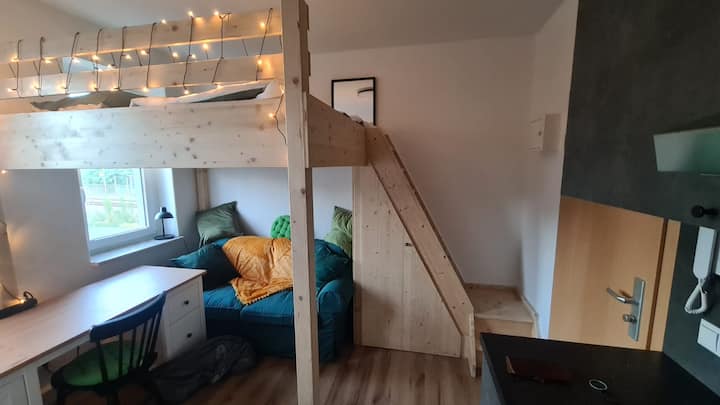 Full House | Vdn4 Mini | Loft Bed | City Location - Jena