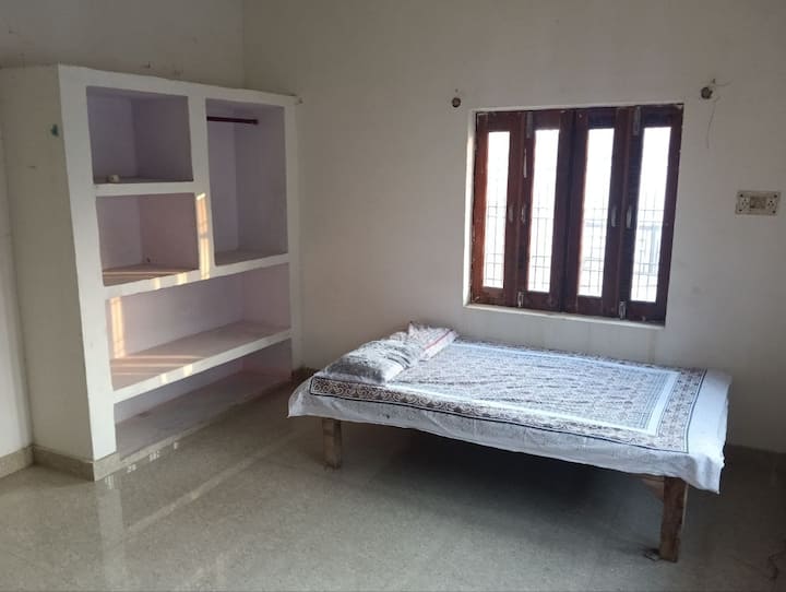 First Floor In Independent House - Mughalsarai