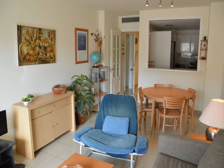 Spacious 2 Bedroom Apartment With 2 Bathrooms - L'Estartit