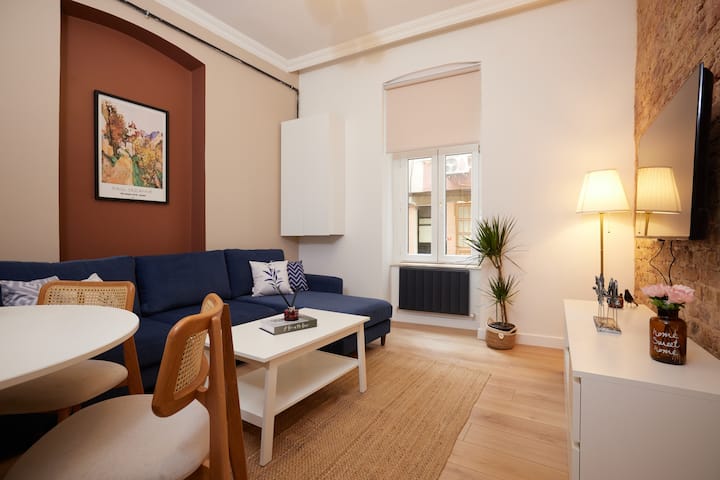 Charming 3br 2bath Ac In Center - Istanbul