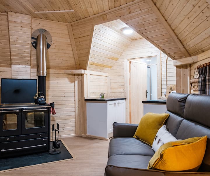 Hazel Bothy - Cairngorms - Aboyne