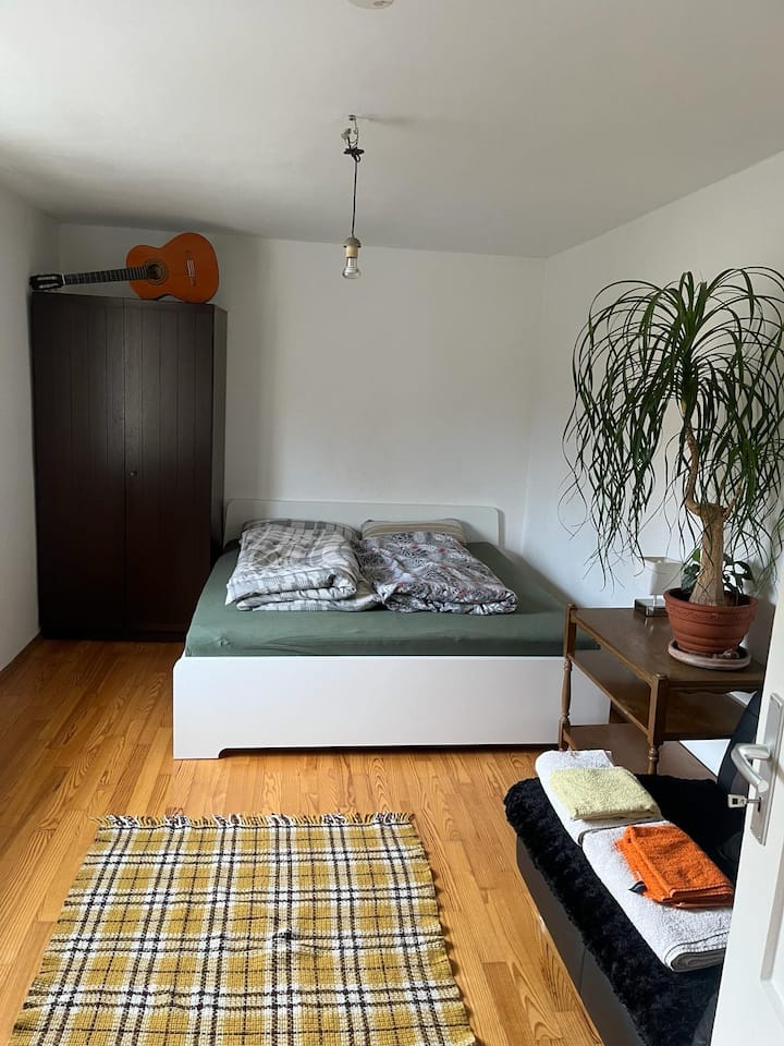 _ein Helles Und Ruhiges Zimmer_ - München