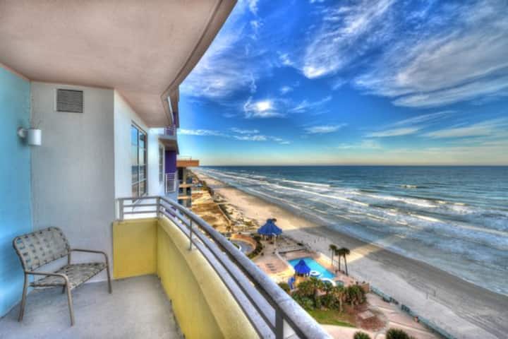 3 Bd On Daytona Beach Ocean Walk - Daytona Beach, FL