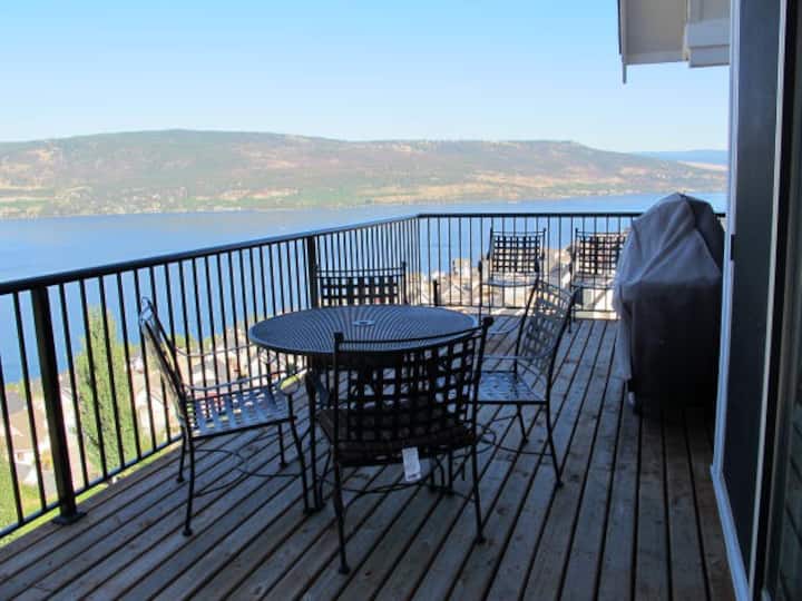 2br & Loft Lakeview Cottage 249 @Lacasa Lakeside - Lake Country
