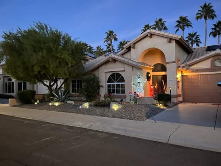 Welcome To The Lakehouse! - Goodyear, AZ
