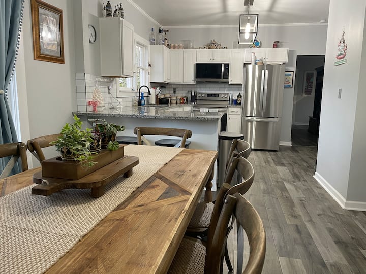 Perfect For Families! 1-level, Spacious, Pets Ok - Cartersville, GA