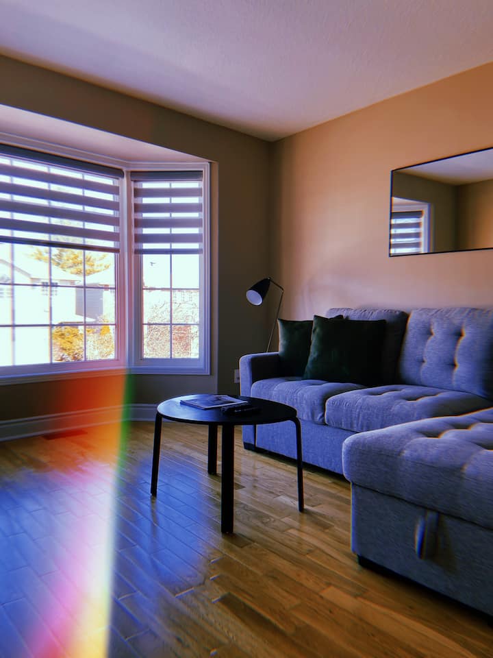 Peaceful Apt. In The Capital - Kanata