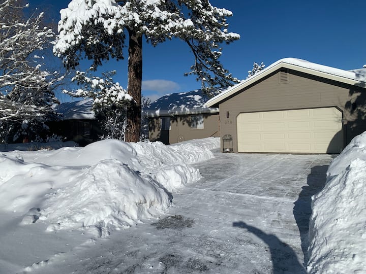 Excellent Dog-friendly Flagstaff Getaway! - Flagstaff, AZ