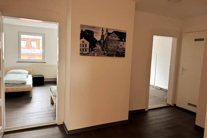 Stadtnahe Unterkunft: Monteur-budget Zimmer 19 - Hof
