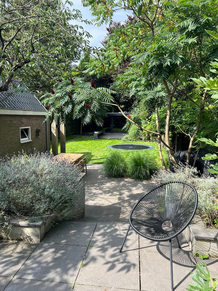 Modern & Spacious Family Close To Amsterdam - Huizen