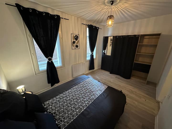 F2 Entièrement Rénové - Proche Plage - Cour Privée - Le Havre