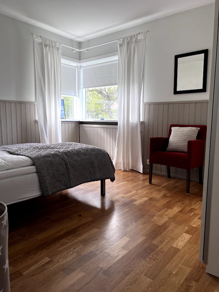 Two Bedroom Apartment, Sleeps 4 In Double Or Twin! - Reykjavík