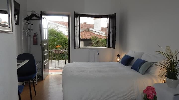 Quarto + Kitchenette E Wc Priv - Óbidos