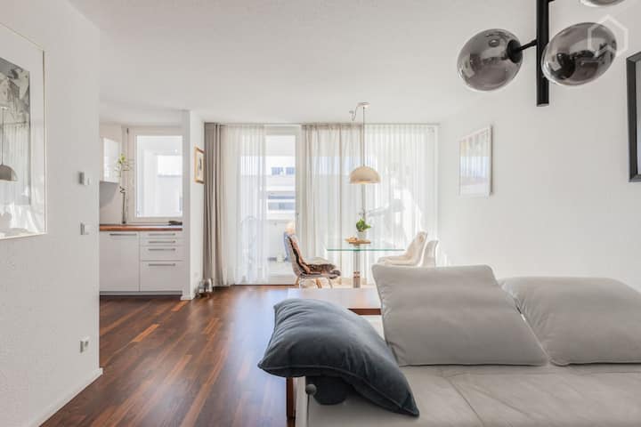 Exquis 2br Luxus Apt. Rolb Benz I Centre I Parking - Böblingen