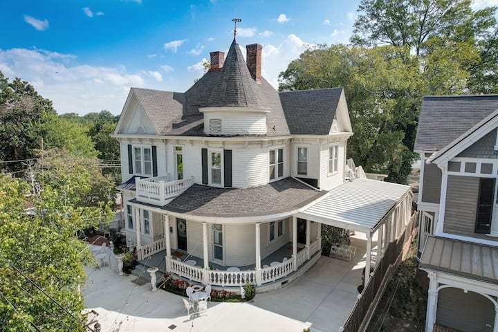 The Stanley House Mansion Bnb Weddings Reunions - Smyrna, GA