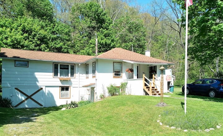 Al's Creekside - Watkins Glen