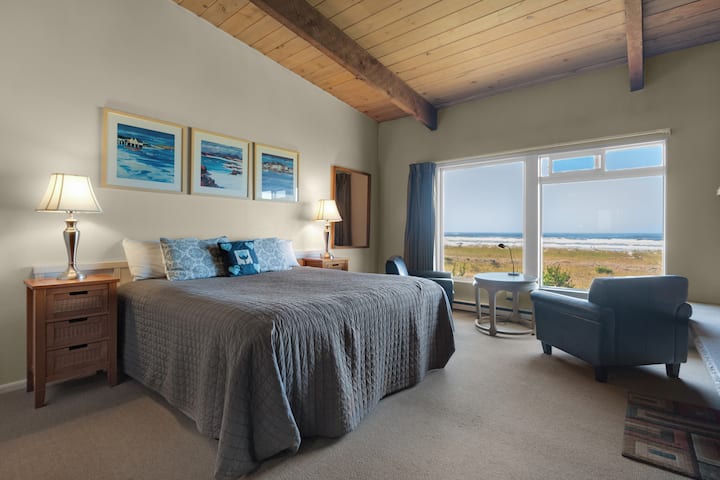 154) The Tides By The Sea - Seaside, OR