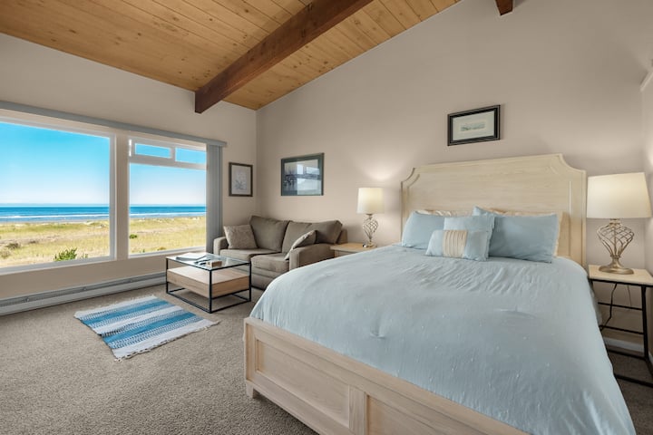 158) The Tides By The Sea - Cannon Beach, OR
