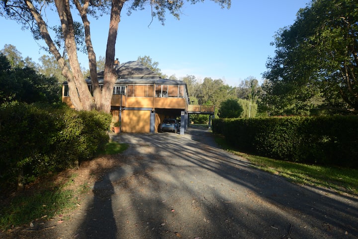 Duke's Residence. Available 2 Nights Or More - Diamond Beach