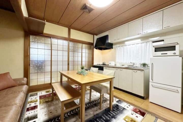Jr高山駅から徒歩10分|古い街並みまで徒歩3分【1日1組限定】 車2台ok&netflix - 다카야마시