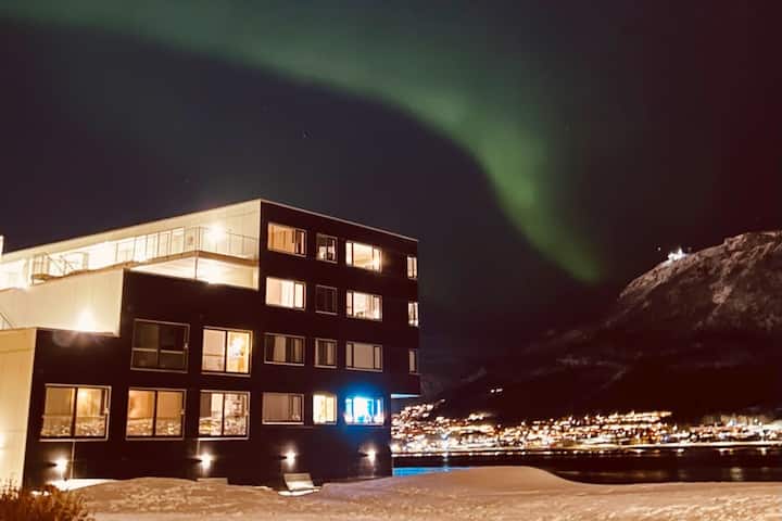 Fjordside Flat Near City Centre - Tromsø