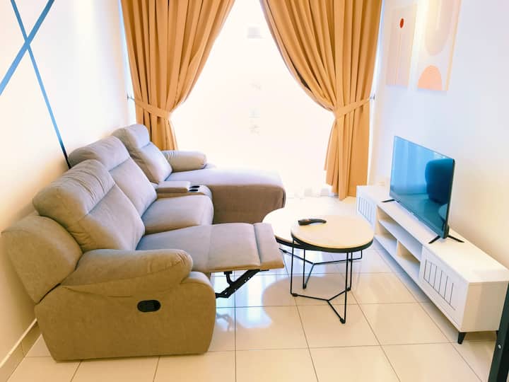 Kulai Apt5room 11pax Near Jpo/aeon/ioimall/airport - Kulai