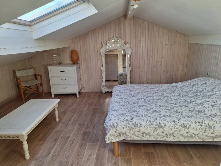 Maison - éTage Privé + Sdb - Montpellier
