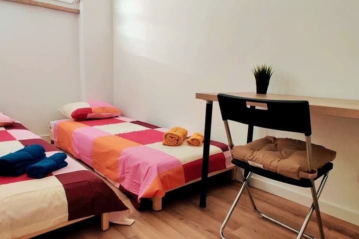 Cosy Room In Estrela/c. Ourique - Lisbon