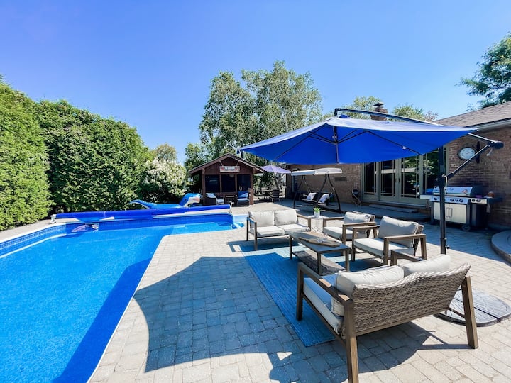 Luxury Oasis In The City - Kingston