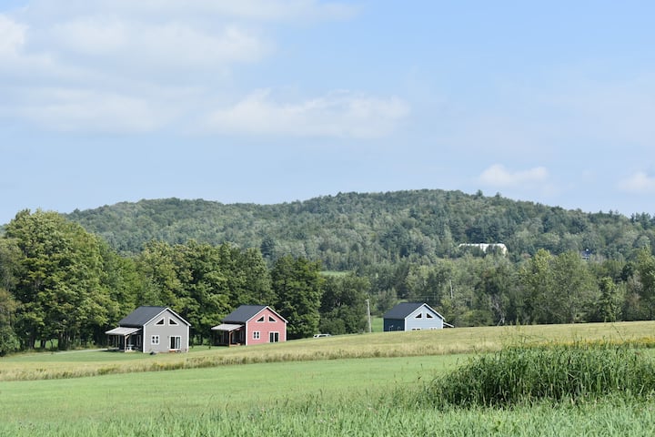 Clover Meadow Farm 3 Cottages - Underhill State Park, Underhill