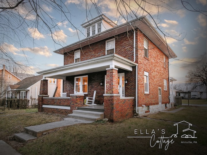 Firepit + Gameroom- Walk To Restaurants! - Fredericksburg, PA