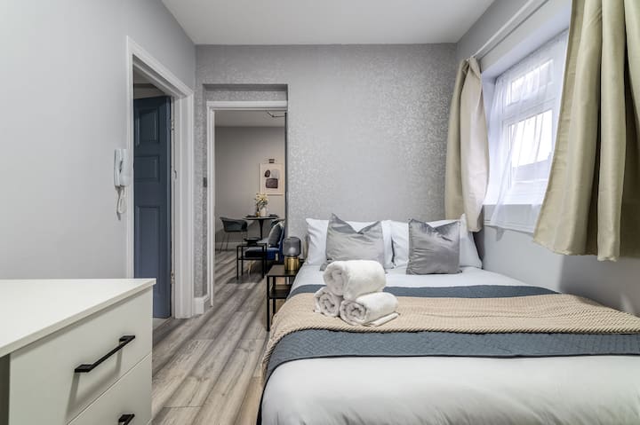 Modern Studio Near Wembley #2 - Harrow