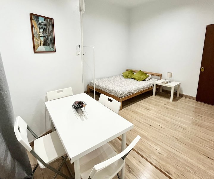 Loft Apartment In Center-ramblas - La Rambla