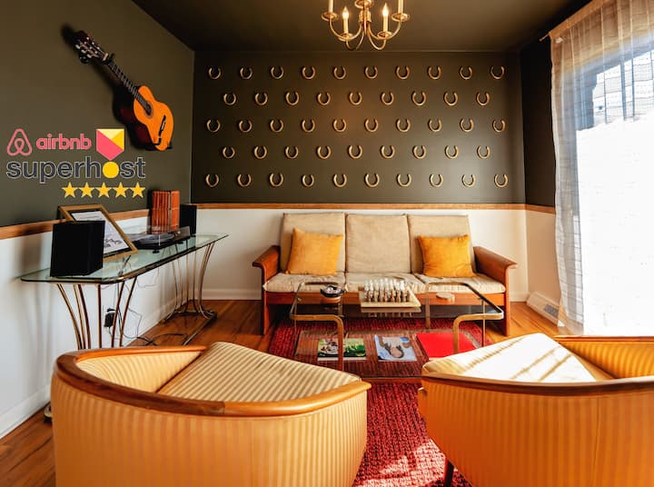 Near Kyshp | Kingston | Horse & Bourbon Country - 렉싱턴