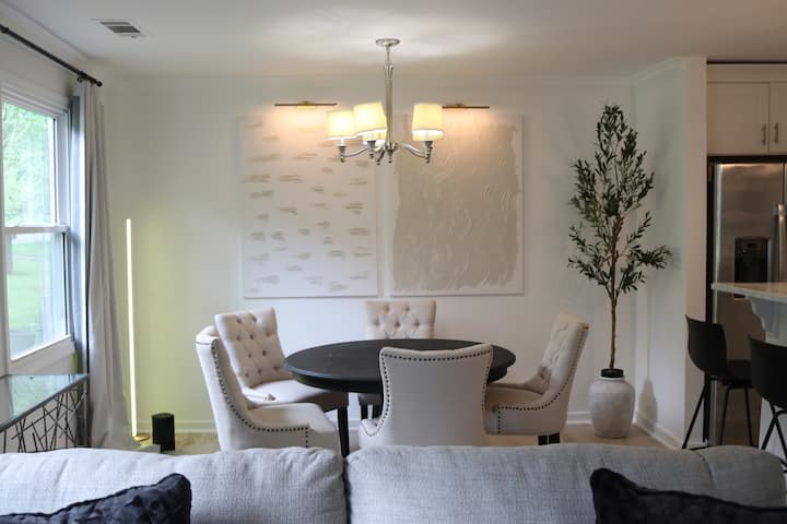 Cozy Clean Home Downtown Atlanta - Atlanta, GA